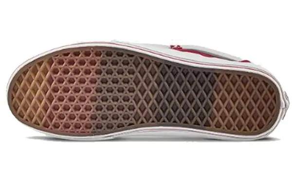 VANS Old Skool Cap Lx 'regrind' Low Top Sneakers - Red/white