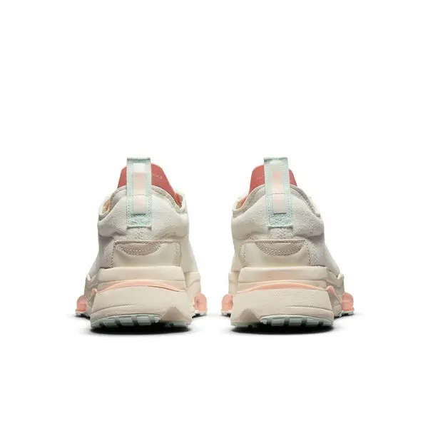 Nike Zoom-type "pale Ivory" Sneakers - White/pink/green