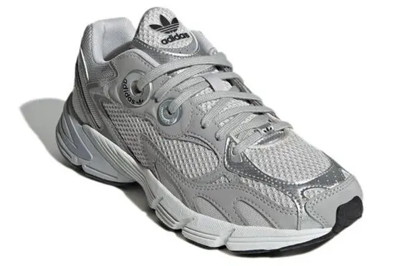 Adidas Astir "triple Grey" Sneakers - Gray/silver
