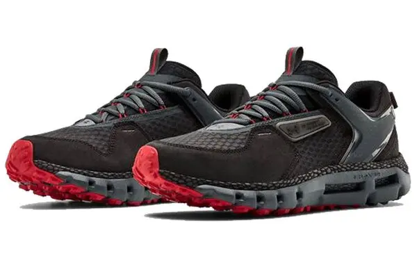 Under Armour Hovr Summit Low Top Sneaker - Black