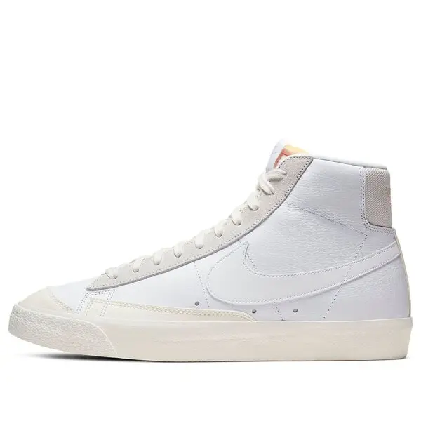 Nike Blazer Mid '77 Vintage Sneakers - White