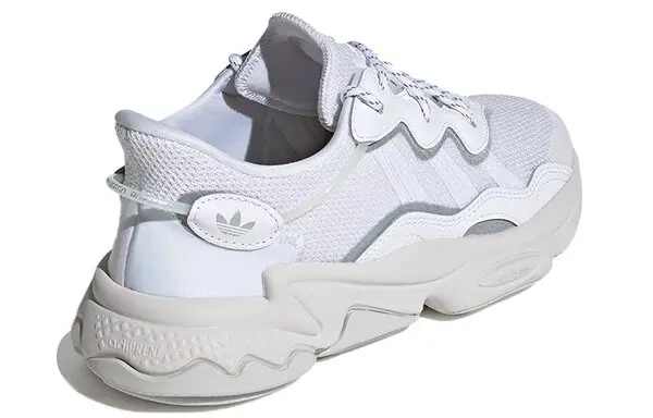 Adidas Ozweego Sneakers - White/grey