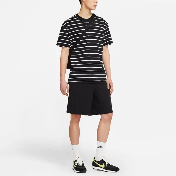 Nike Stripe Short Sleeve Tee - Black