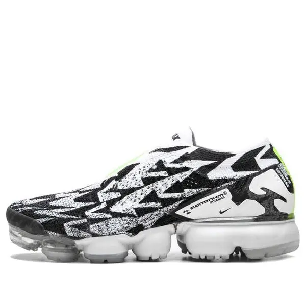 Nike Acronym X Air Vapormax Moc 2 Sneakers - Lt Bone/black-lt Bone