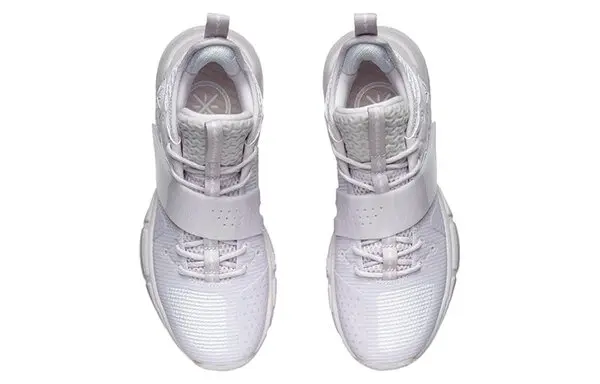 LI-NING Wade Block Sneakers