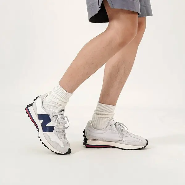 NEW BALANCE 327 Low Top Sneakers - White/navy Blue