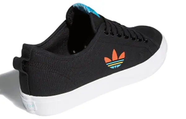 Adidas Nizza Low Top Sneakers