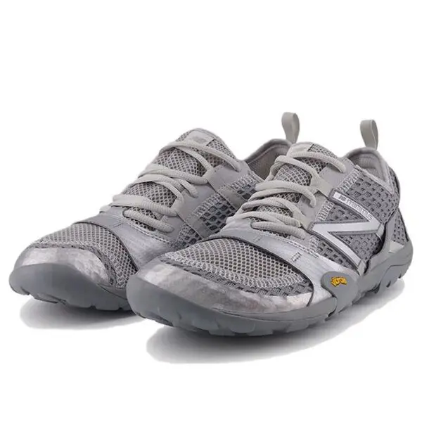 NEW BALANCE Mt10 Sneakers - Grey