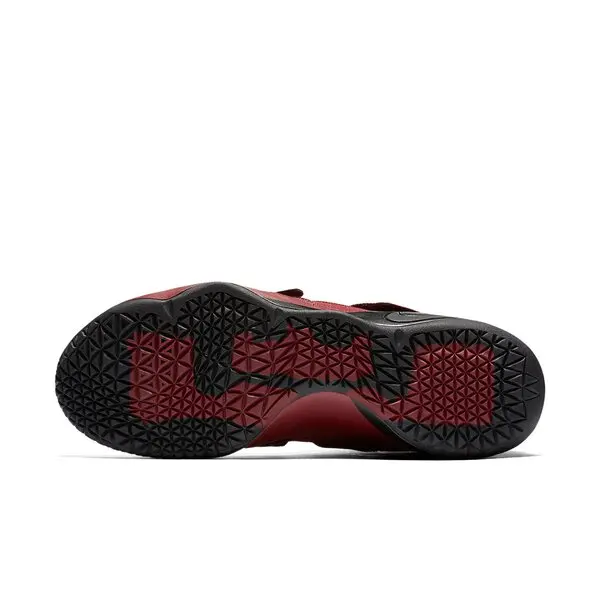 Nike Lebron Soldier 11 Sfg High-top Sneakers - Wine