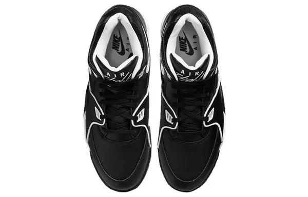 Nike Flight 89 Low Top Sneakers - Black/white