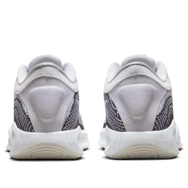 Nike Zoom Gt Hustle Academy Ep Sneakers - White/black/light Bone