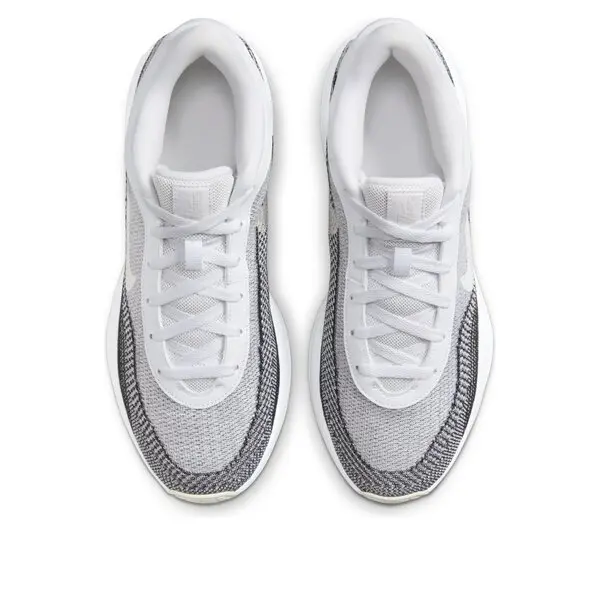Nike Zoom Gt Hustle Academy Ep Sneakers - White/black/light Bone