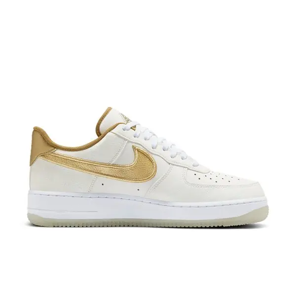 Nike Force 1 '07 Lv8 Worldwide Pack Sneakers