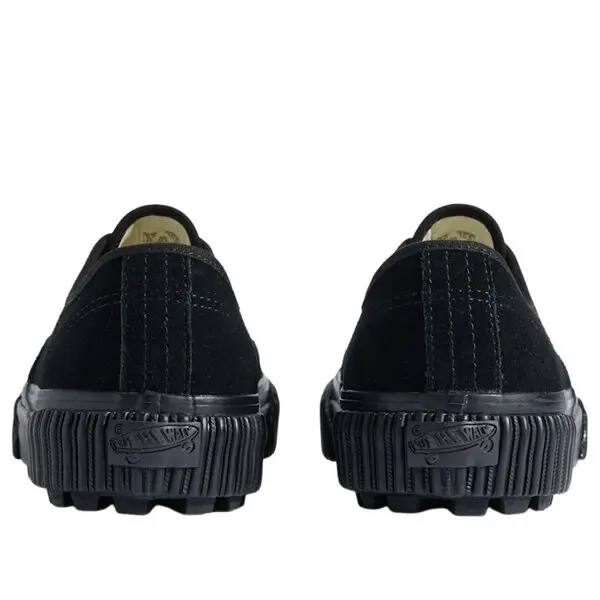 VANS Premium Lx Authentic 44 V-lug - Black