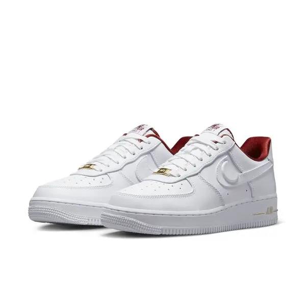 Nike Force 1 '07 Se 'sisterhood' Sneakers - White