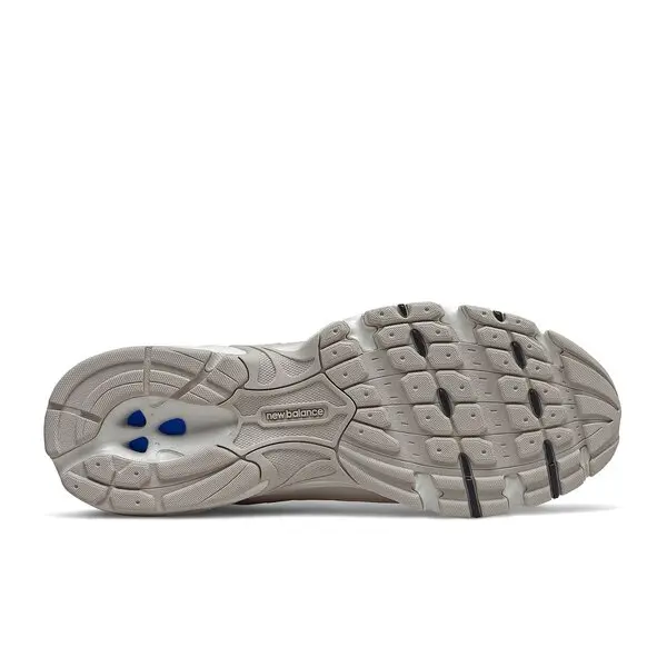 NEW BALANCE 530 Retro Sneakers - Ivory/white/black