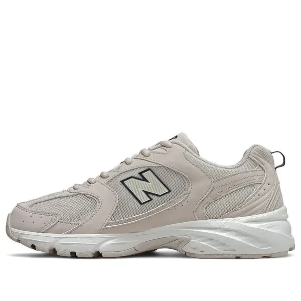 NEW BALANCE 530 Retro Sneakers - Ivory/white/black