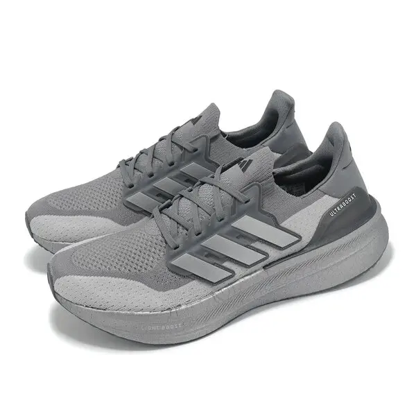 Adidas Ultraboost 5 Sneakers