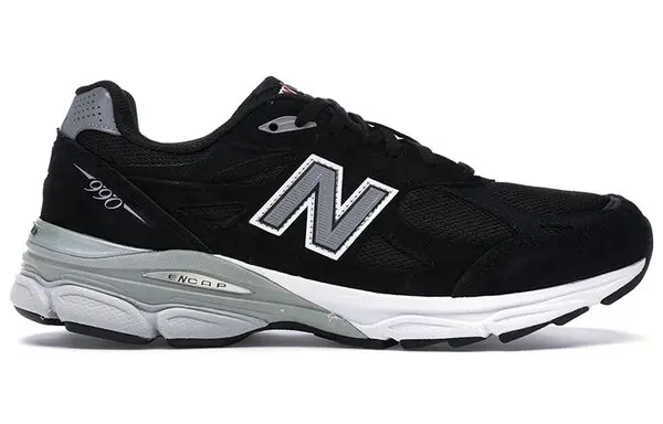 NEW BALANCE 990v3 Made In Usa Sneakers - Black