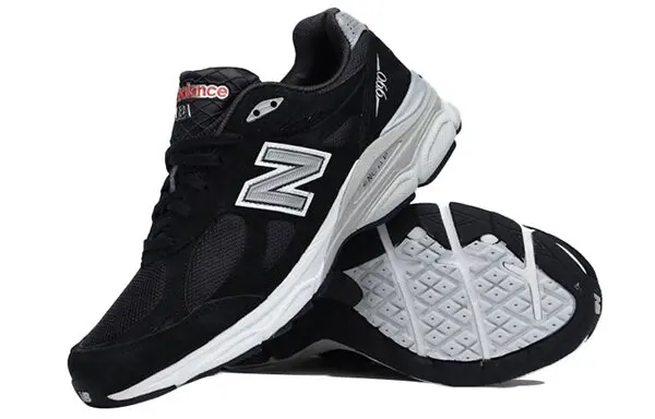 NEW BALANCE 990v3 Made In Usa Sneakers - Black