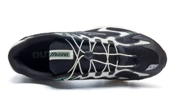Mizuno Wave Solar V2 Lifestyle Low Top Sneakers