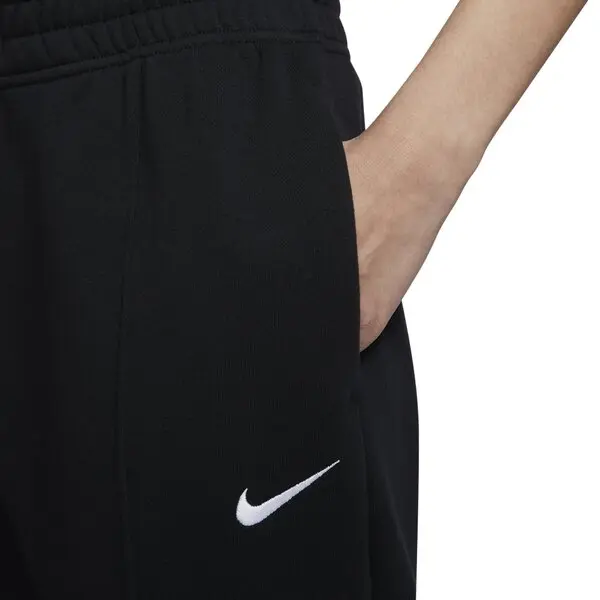 Nike Essential Sweatpants