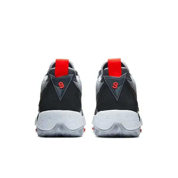 JORDAN Air Zoom '92 Sneakers - Grey