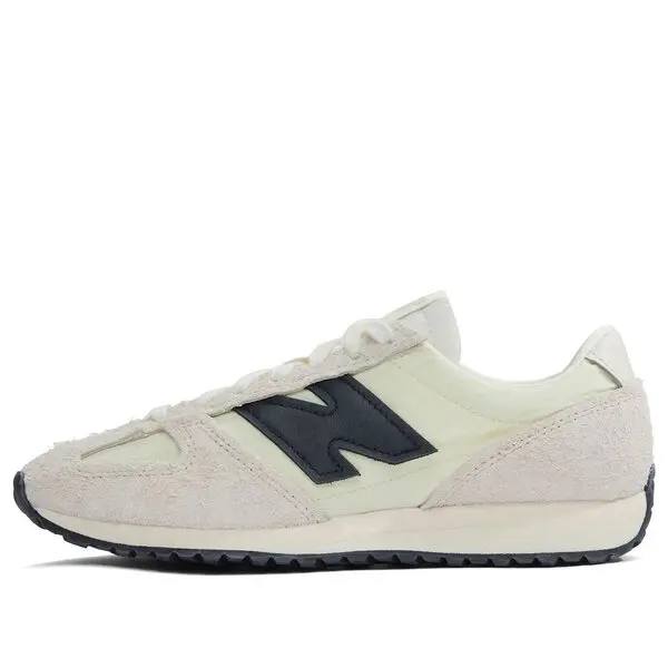 NEW BALANCE U471am "linen" Sneakers - Beige/black