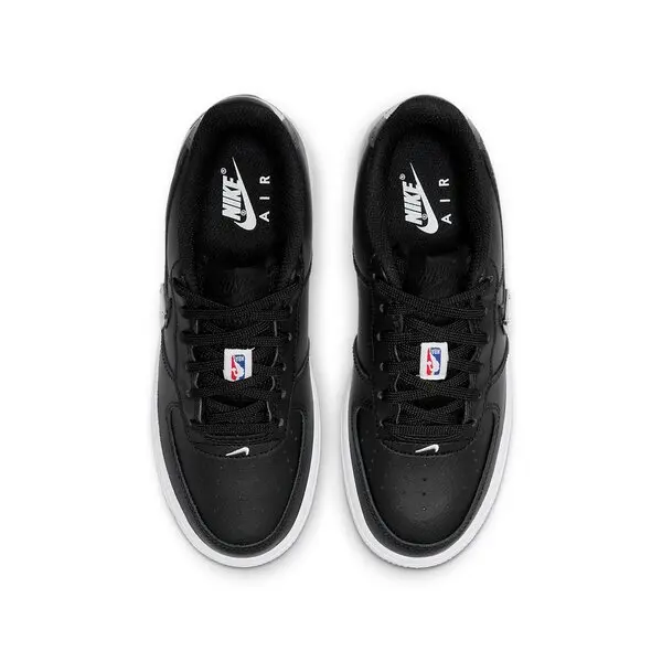 Nike Force 1 Lv8 1 Low Top Sneakers