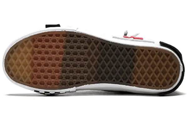 VANS Sk8-hi Cap Lx High Top Sneakers With Zipper Detail
