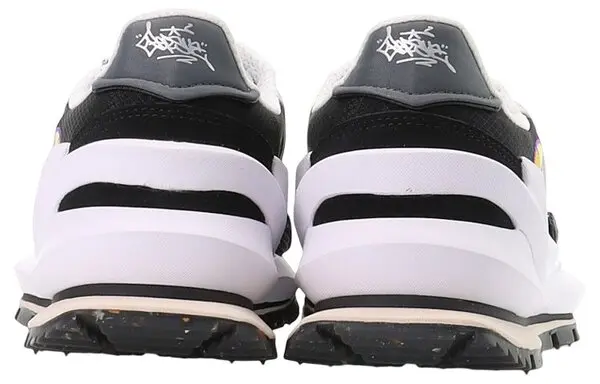 LI-NING Eternal X Persue Low Top Sneakers