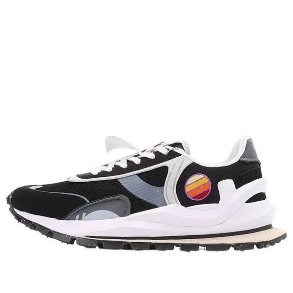 LI-NING Eternal X Persue Low Top Sneakers - Default Colorway