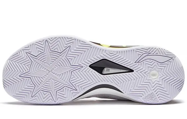 LI-NING Liren 3 Basketball Sneakers - White/black/red