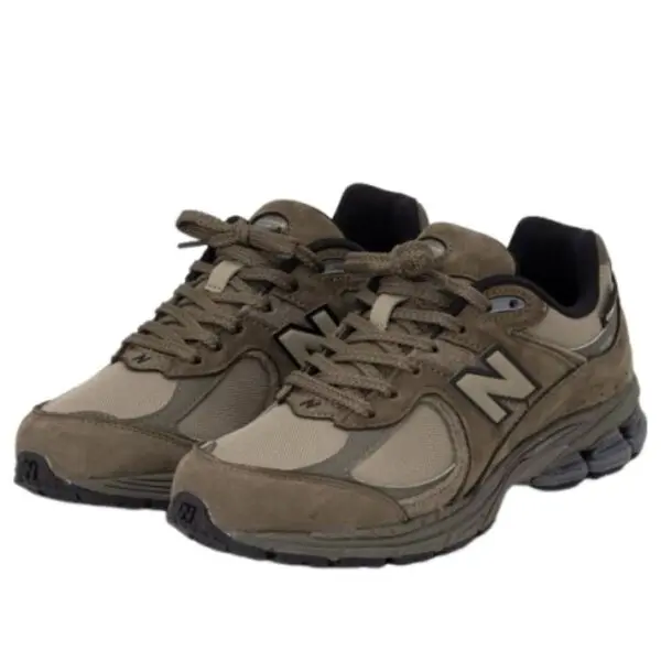 NEW BALANCE 2002r Cordura Sneakers - Olive