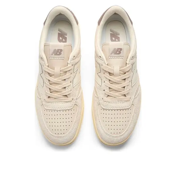 NEW BALANCE T500 Sneakers - V