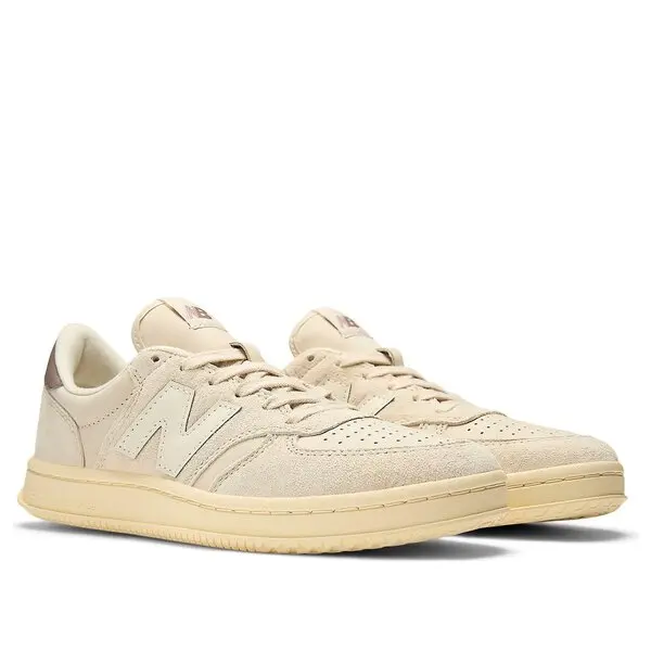 NEW BALANCE T500 Sneakers - V