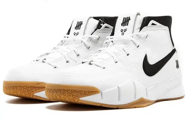 Nike X Undefeated Zoom Kobe 1 Protro Sneakers - White/black