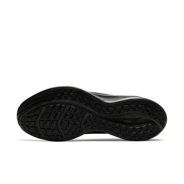 Nike Downshifter 11 Low Top Sneakers - Black