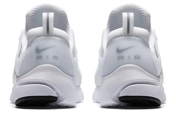 Nike Presto Essential Sneakers
