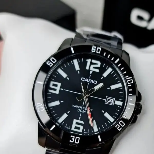 Casio Classic Analog Watch - Black