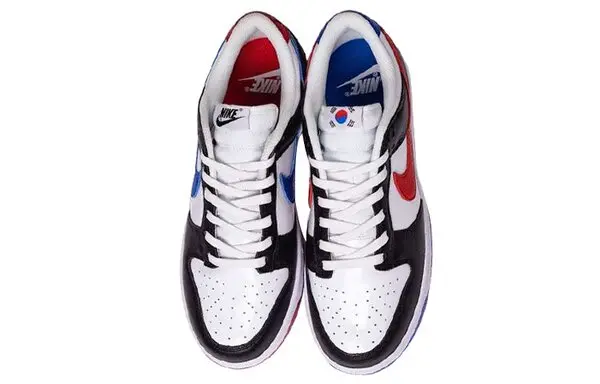 Nike Dunk Low "seoul" Sneakers