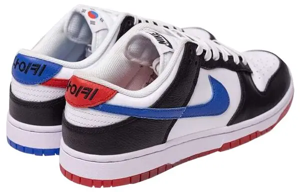Nike Dunk Low "seoul" Sneakers