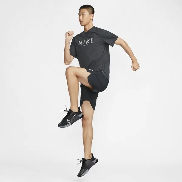 Nike Hyverse Dri-fit Uv T-shirt - Black/sail