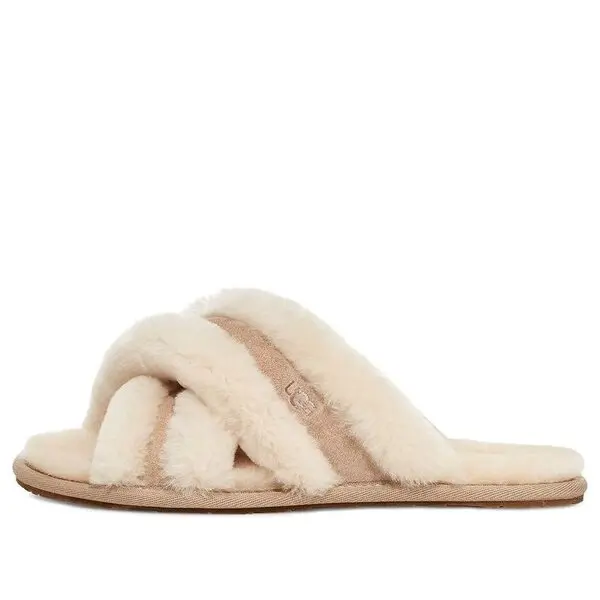 UGG Scuffita Slipper - Sand