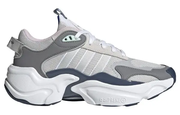 Adidas Tephra Runner