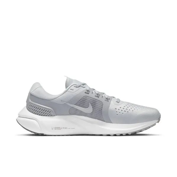 Nike Zoom Vomero 15 Sneakers