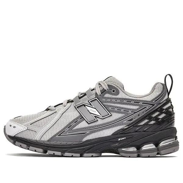 NEW BALANCE 1906r Sneakers - Grey Black
