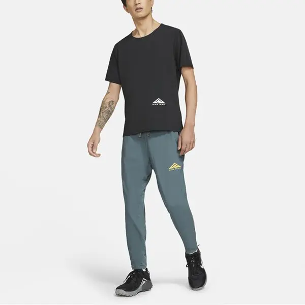 Nike Trail Rise 365 Short Sleeve Top