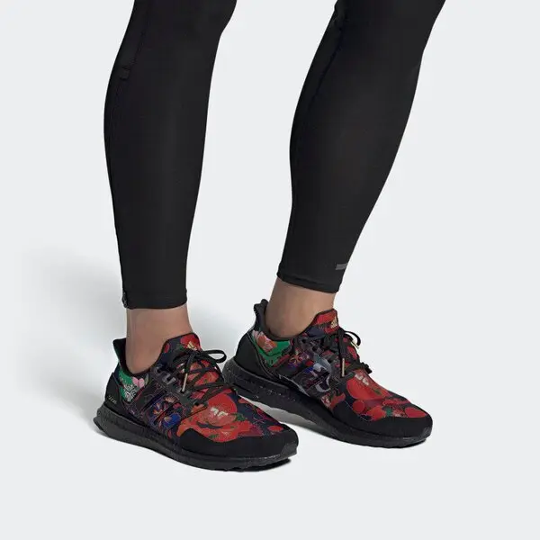 Adidas Ultraboost Dna Floral Sneakers