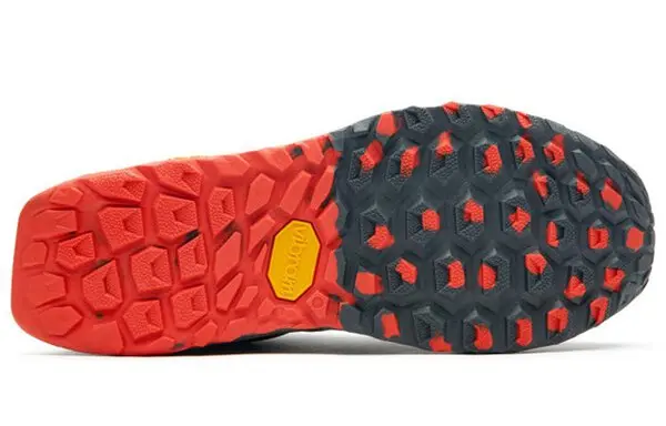 NEW BALANCE Fresh Foam Hierro V6 Trail Running Sneakers - Black
